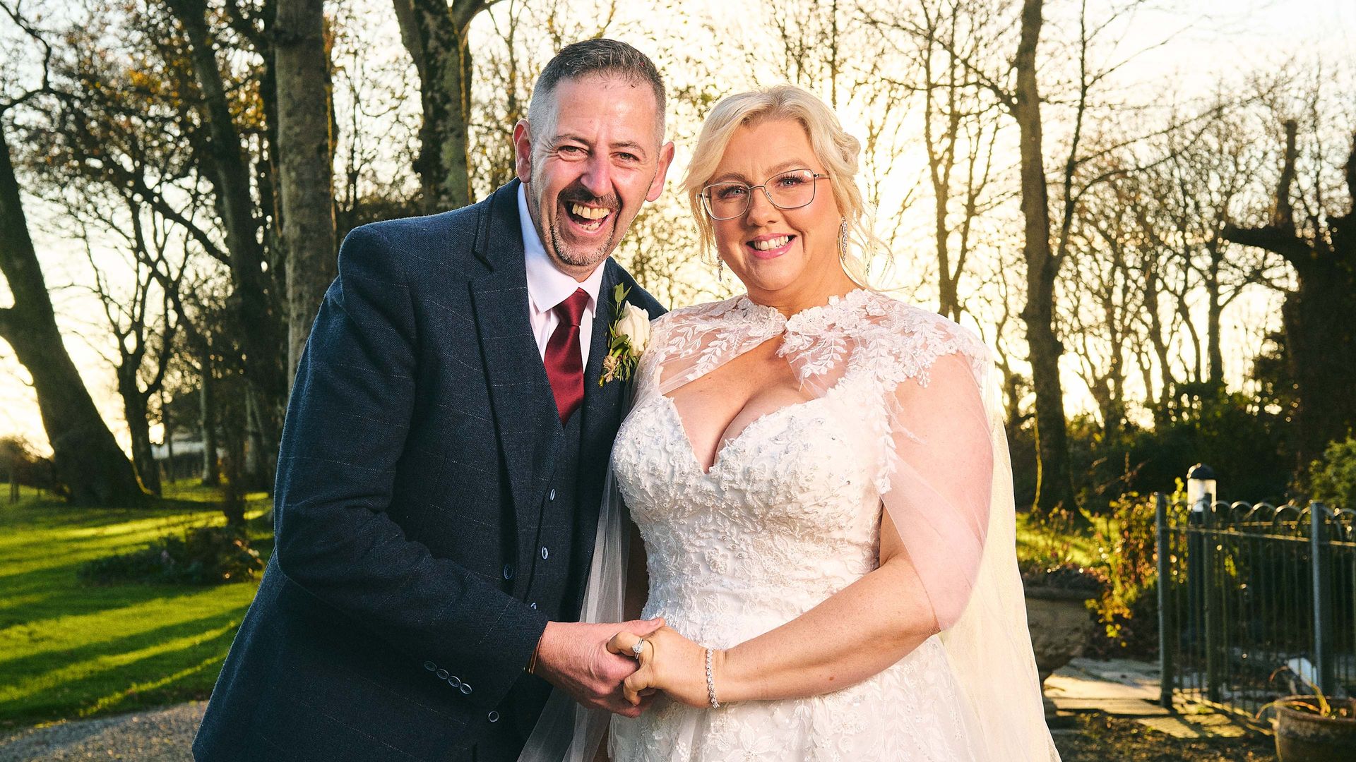 Priodas Pum Mil - Cyfres 8 | John & Becky | S4C Clic